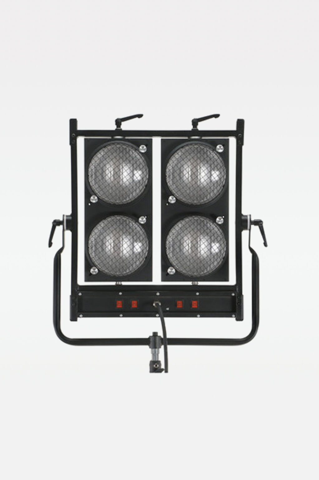 L4 — Maxi Brute 4000K – Studio Apolo